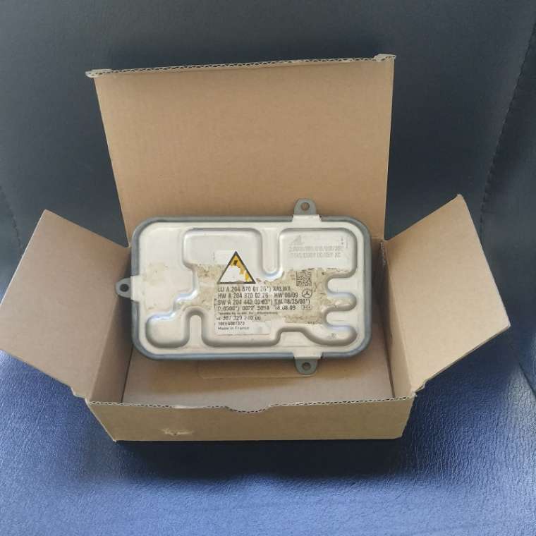 Mercedes 2048700126 Replacement Ballast Module Control Unit