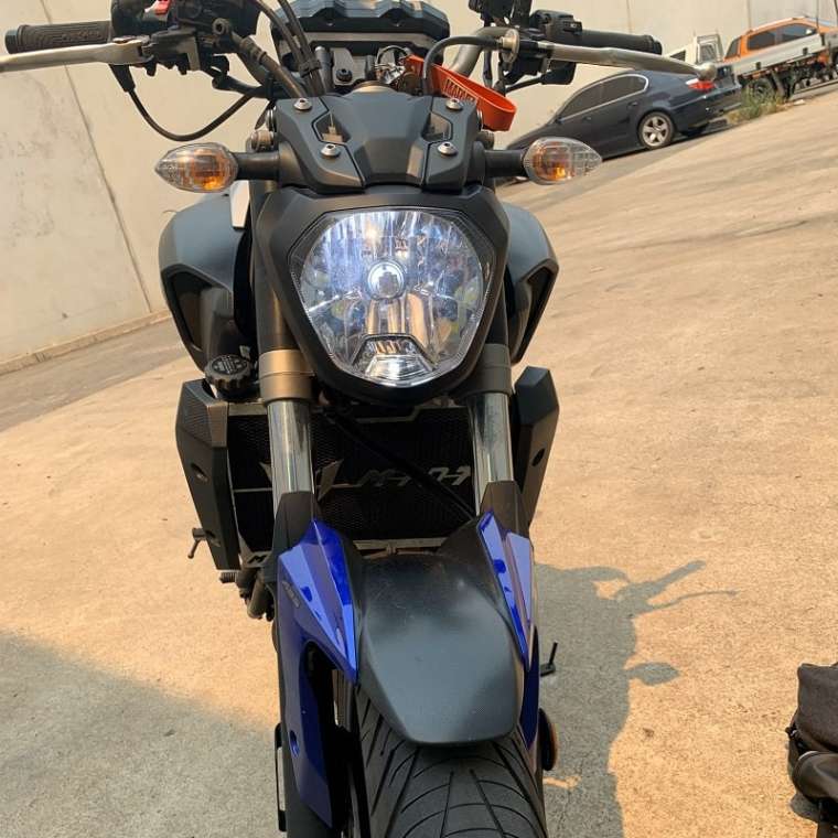 Yamaha MT-07 H4 T10 Hi Low Beam LED Headlight Conversion Kit